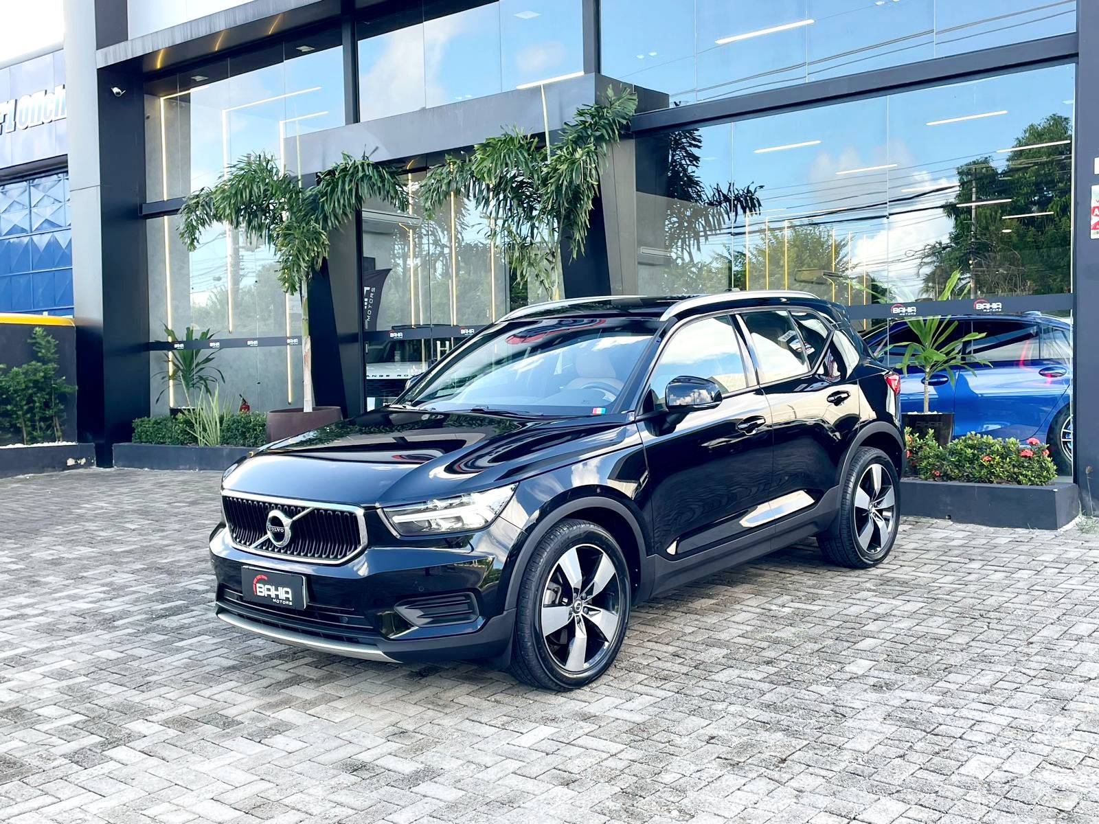 Volvo XC40 Momentum T4 2.0 Gasolina Automático - Bahia Motors Premium ...